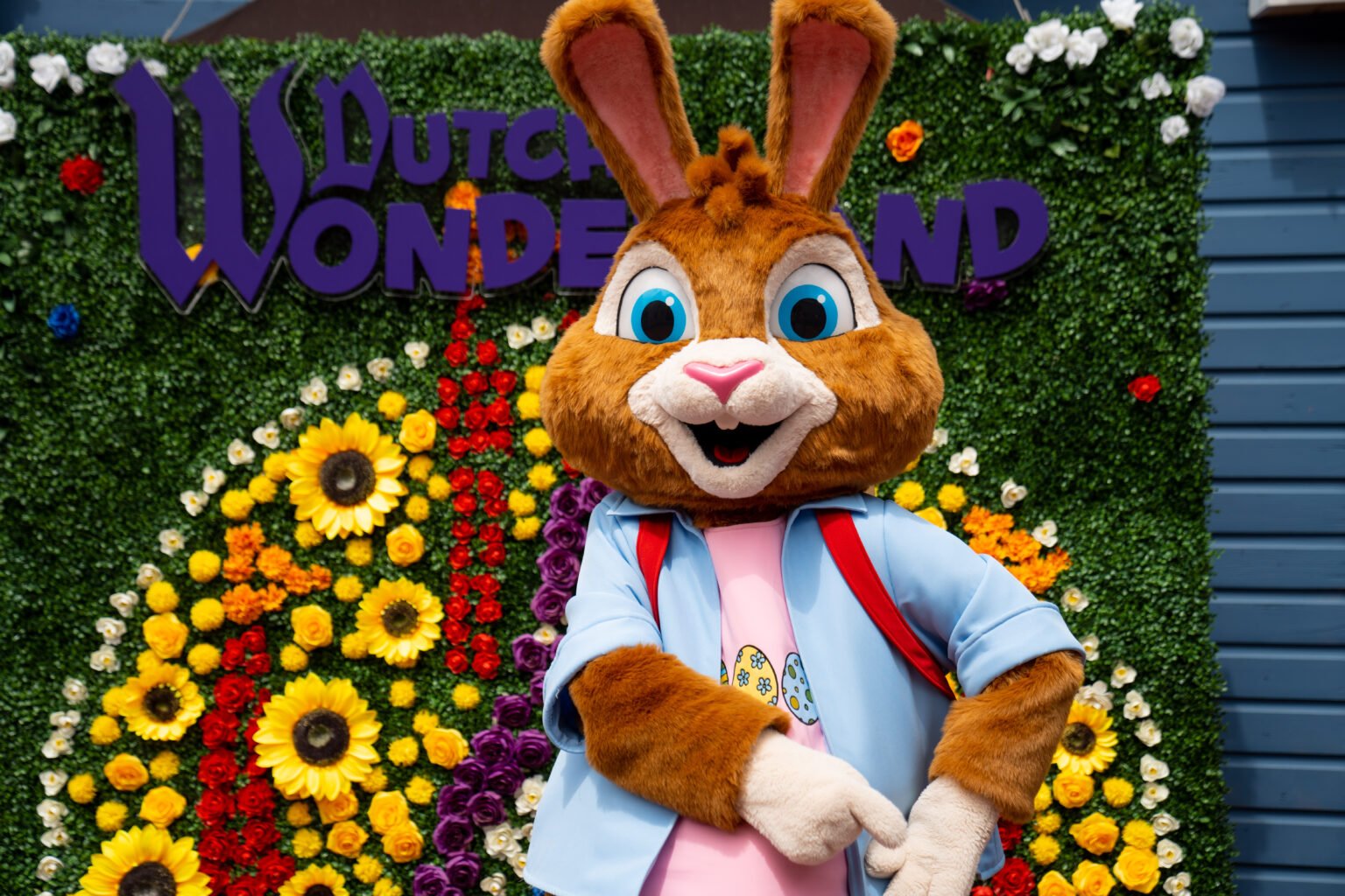 Eggcellent Easter at Dutch Wonderland – Family Fun Awaits!- For The Love To